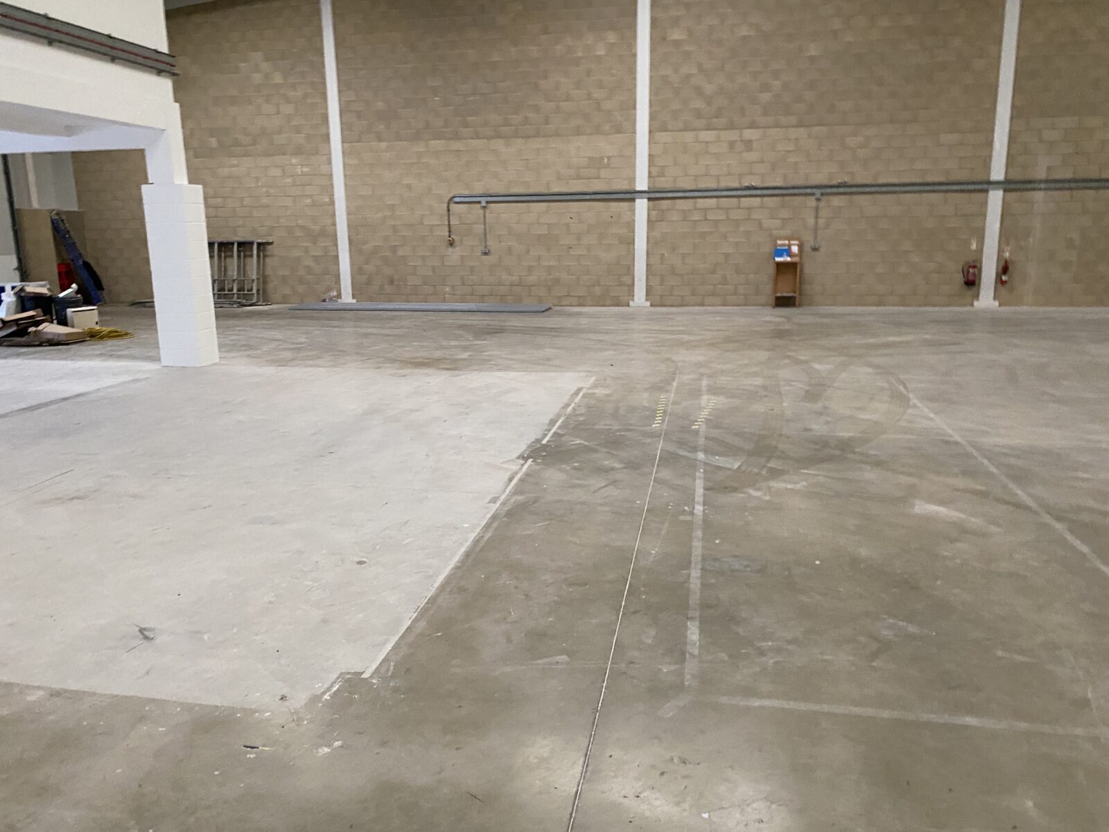 Warehouse floor revitalisation in Milton Keynes by Level Best Concrete ...